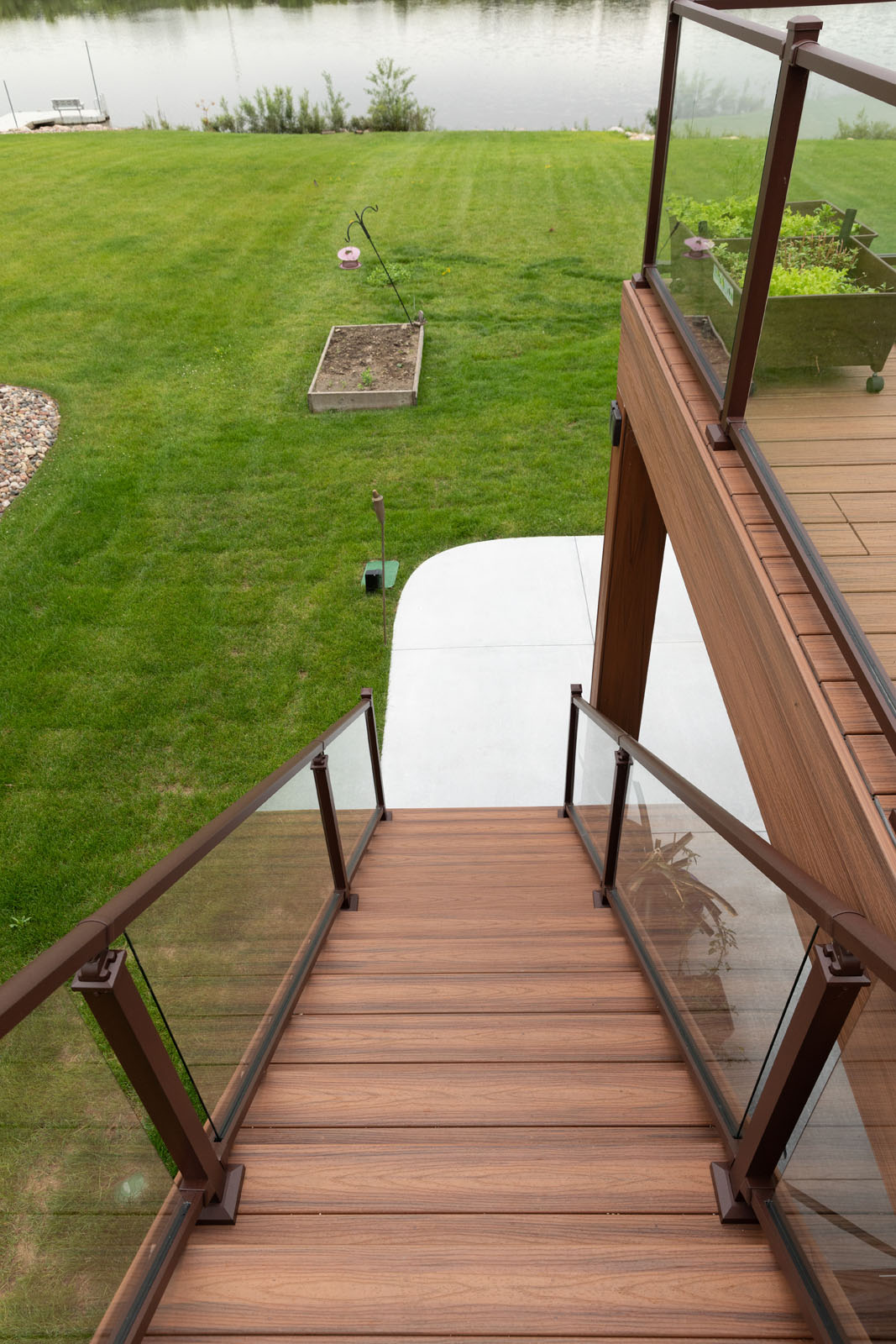 Pond View Addition - Elias Construction